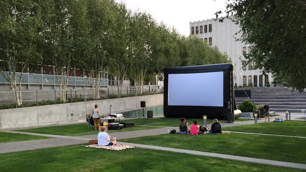 Outdoor Movie Screen Rentals | Seattle | Epic Events